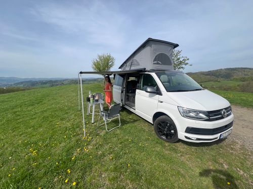 Volkswagen California Ocean - Campervan | Campiri.com